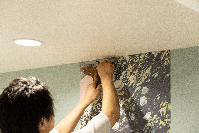 【壁紙DIY】壁紙の切り代カット方法 - ブログ | WALLFLOOR